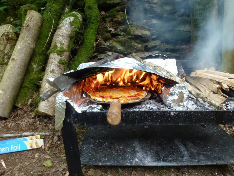 campfire pizza