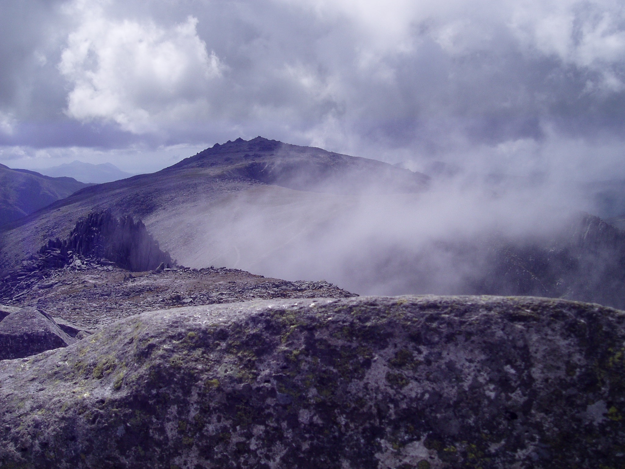 Circular walk around the fantastic Glyderau range in Snowdonia ...